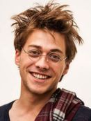 Артем Крылов – биография актера, фото, личная жизнь, его жена, дочь, рост и вес 2022 | Узнай Всё