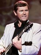 Александр Новиков – биография, фото, личная жизнь, жена и дети ...